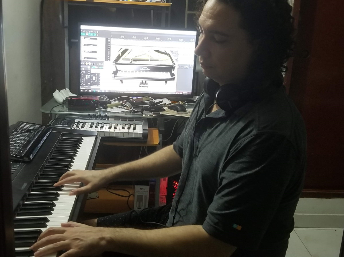 Alfonso David Mier | Entrepreneur & Music Composer
